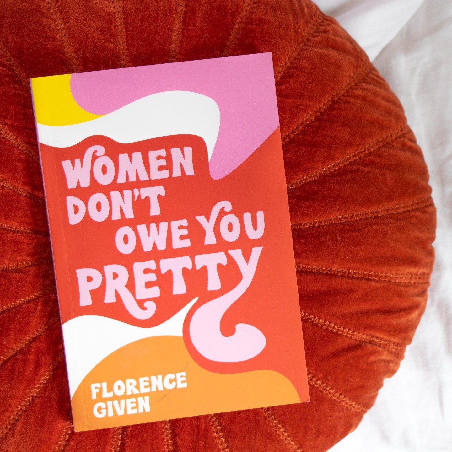 5 feminističkih knjiga koje treba čitati danas - Vogue Adria