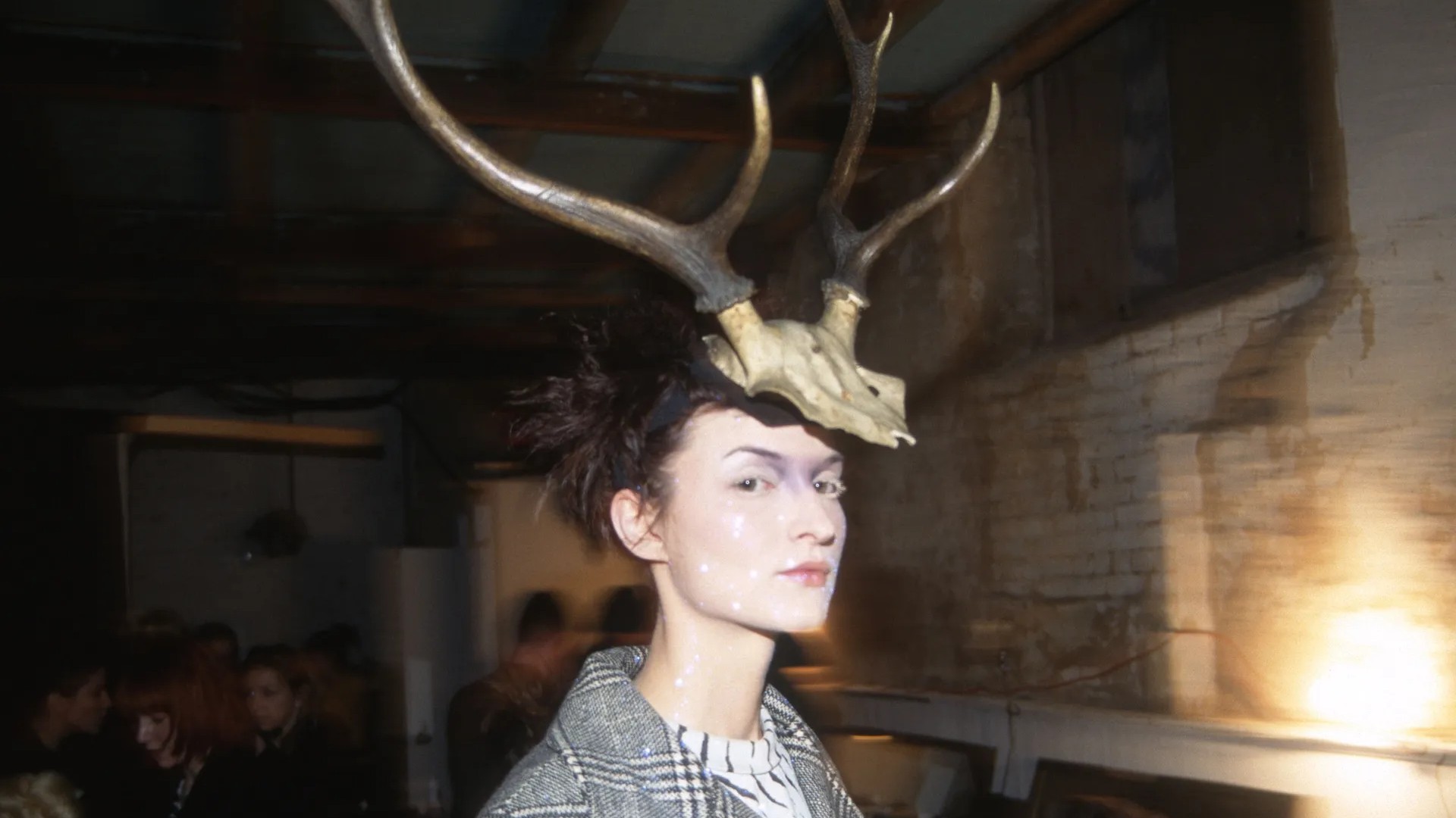 5 najintrigantnijih trenutaka TV serije "In Vogue: The 90s"