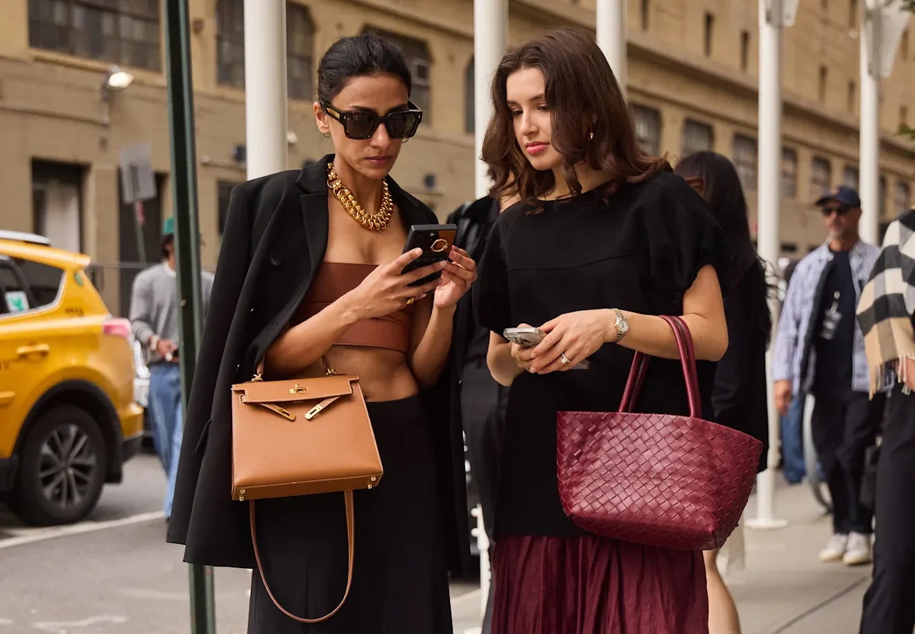 Boja zbog koje svaki komad izgleda skuplje, jesenji je hit - Vogue Adria