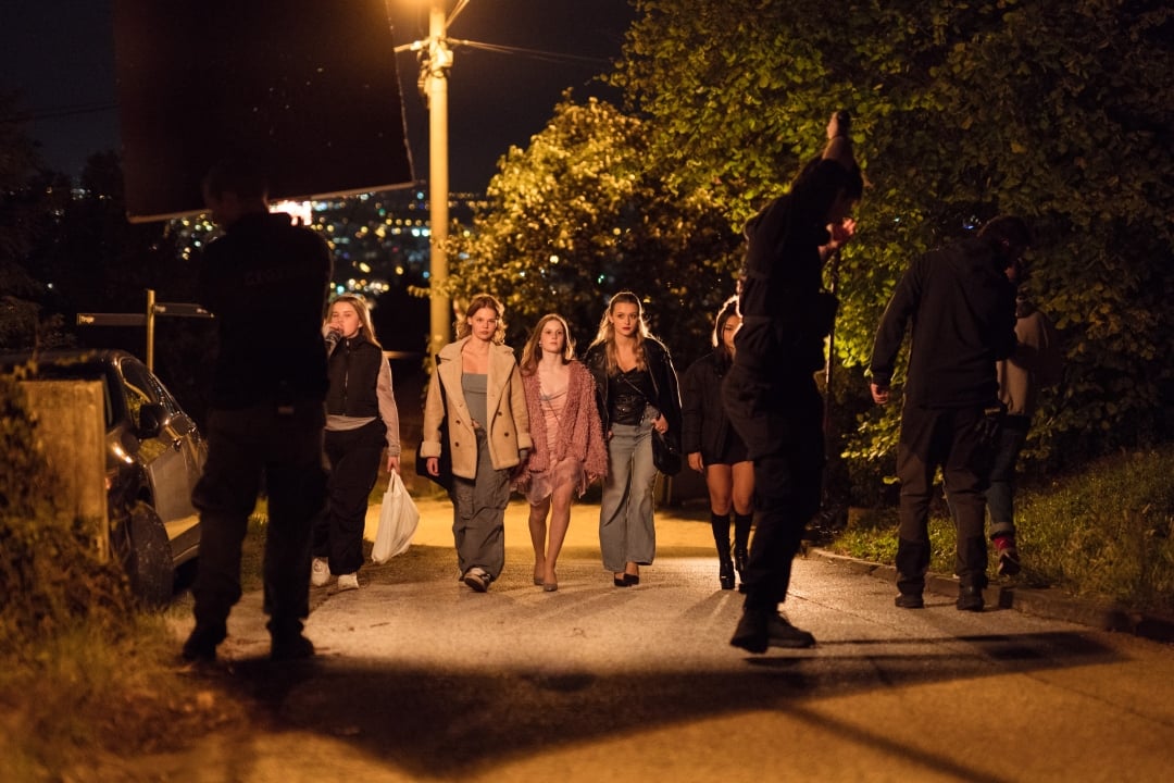 Dolazi nova sezona hit serije SRAM - Vogue Adria