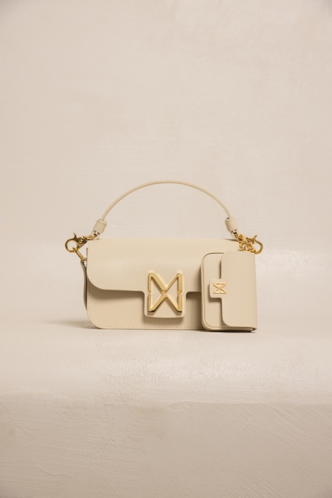 Mona ima tri nove tašne u koje ćete želeti da investirate