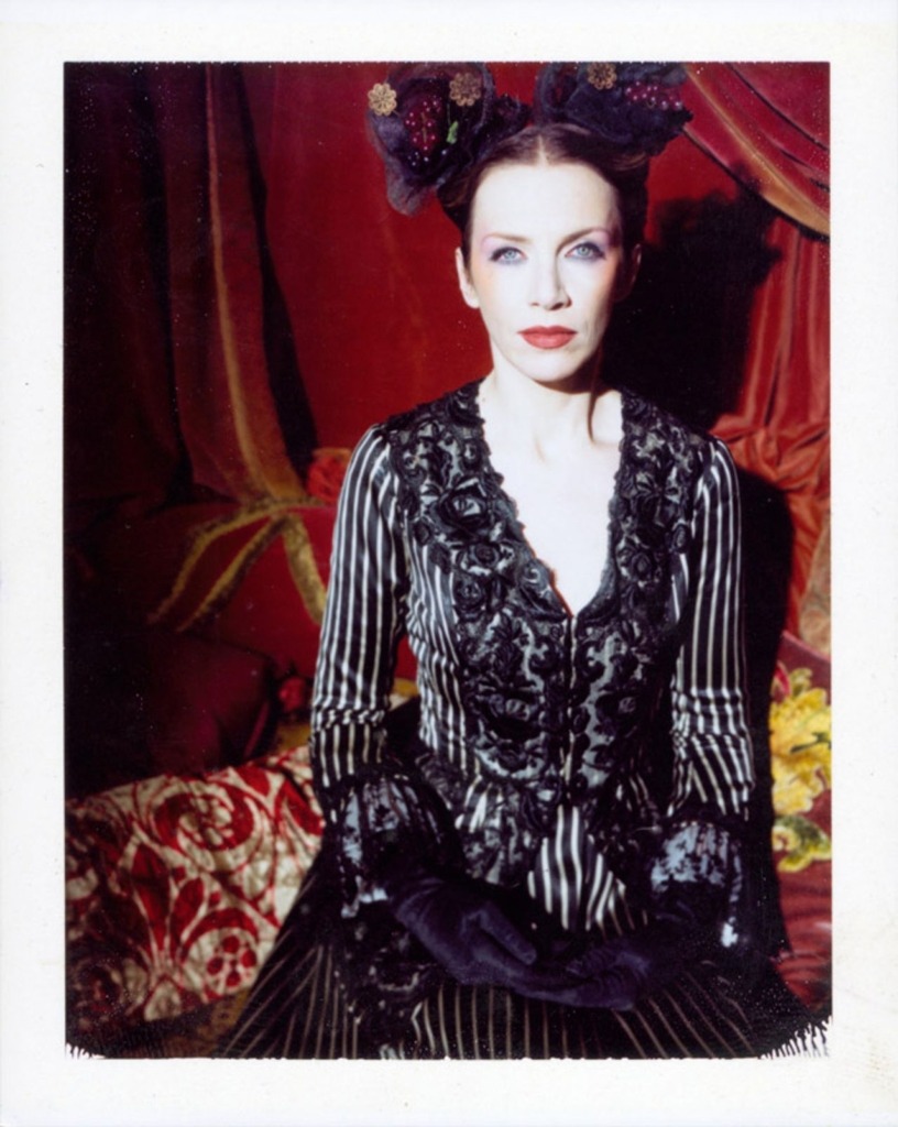 Annie Lennox: Retrospektiva stila in kariere skozi novo knjigo