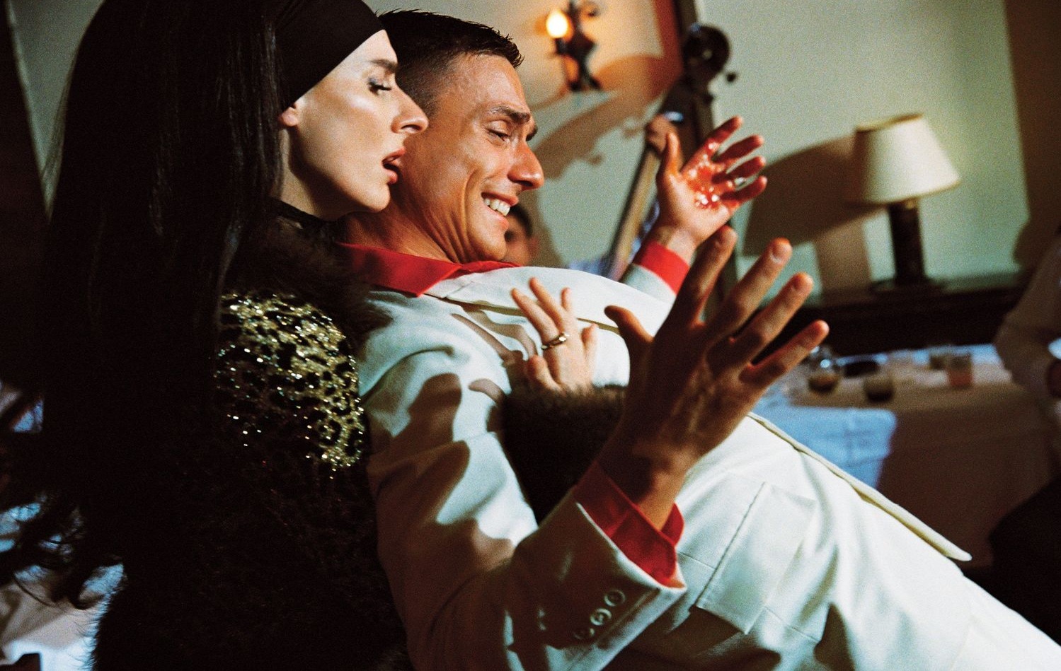 New waves over old noise: Hana Selimović and Slaven Došlo - Vogue Adria